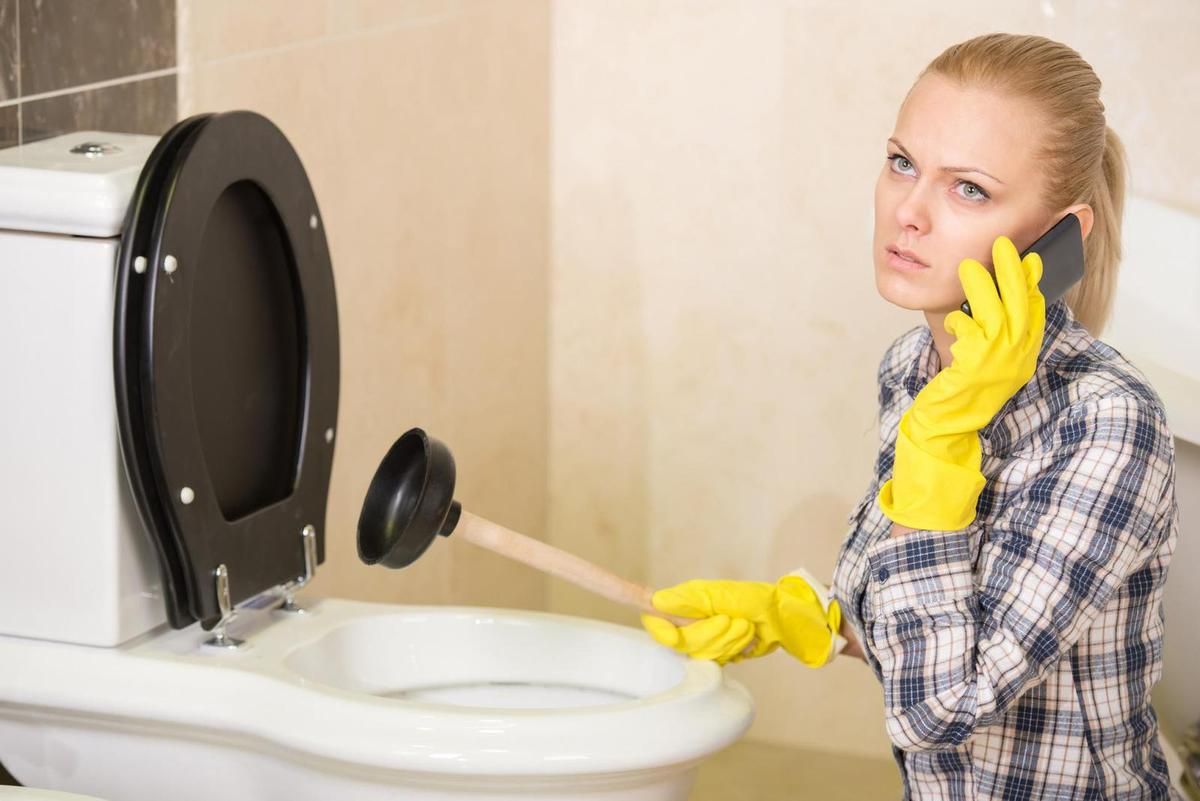 Comment Déboucher Des Toilettes Techniques De Pro Pour Déboucher Vos