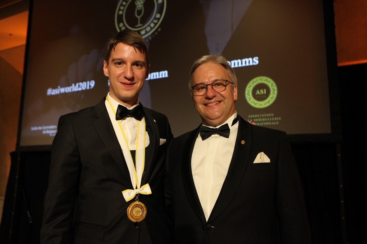 Sommellerie : Markus del Monego commente le succès mondial de son ...