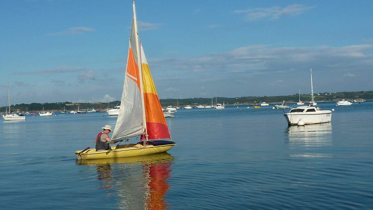 tabur 320 - canoé à voile