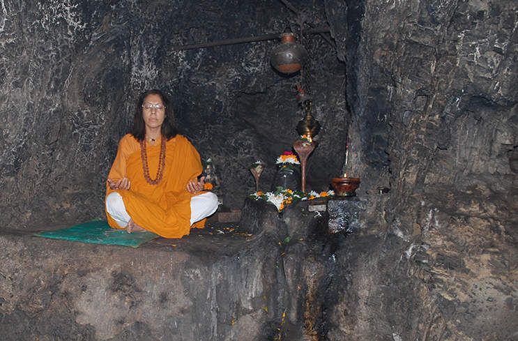 Vashishta Cave in Rishikesh. - The Best Things To Do In Rishikesh