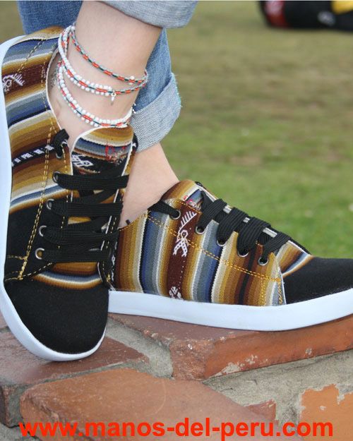 Peruvian shoes hand made - Manos del Peru
