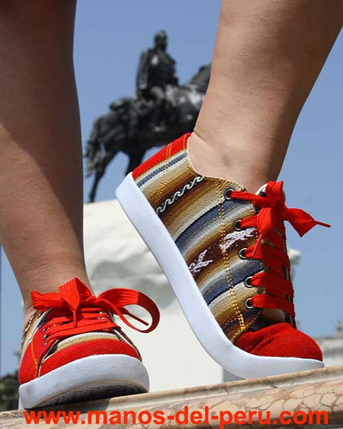 Peruvian shoes hand made - Manos del Peru