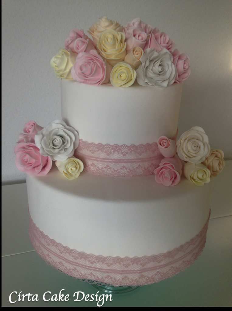 Wedding cake ROSES PASTEL - Cirta Cake Design - Gâteau en pâte à sucre