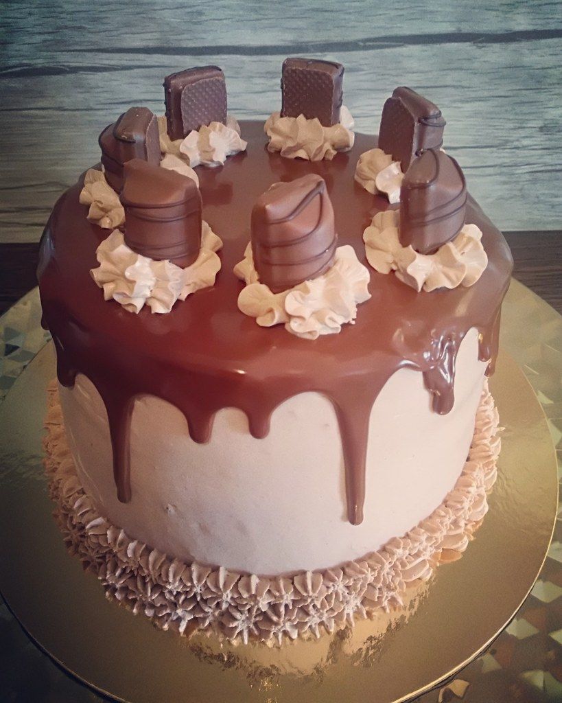 Layer Cake Ferrero Rocher - Les Gourmandises d'Is