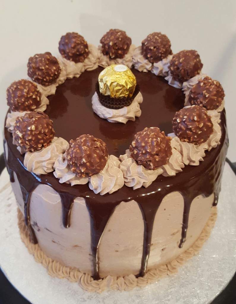 Layer Cake Ferrero Rocher - Les Gourmandises d'Is