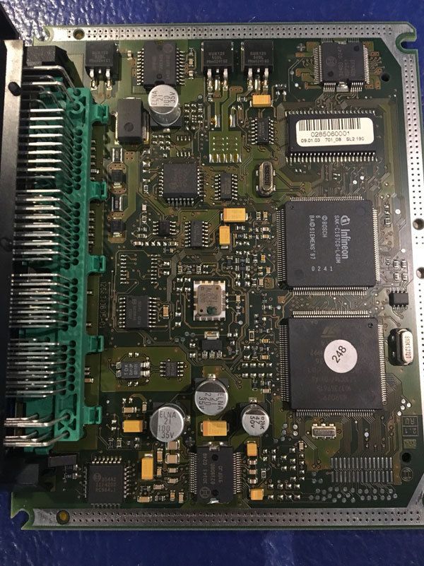 How to Renew/Clone Volvo ECM with UPA or Xprog - OBD2 Diagnostic Tools