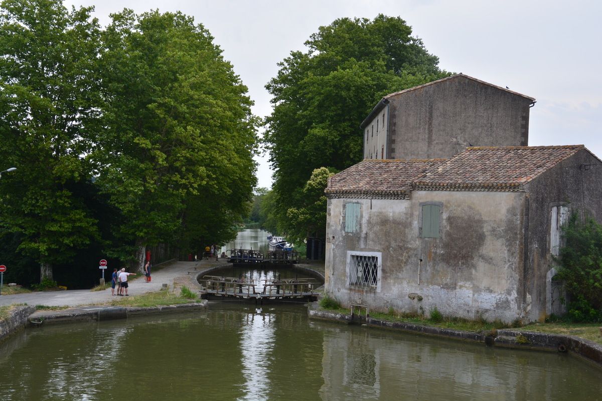 Ne cherchez plus le canal du Midi à quatorze heures - Les carnets d ...