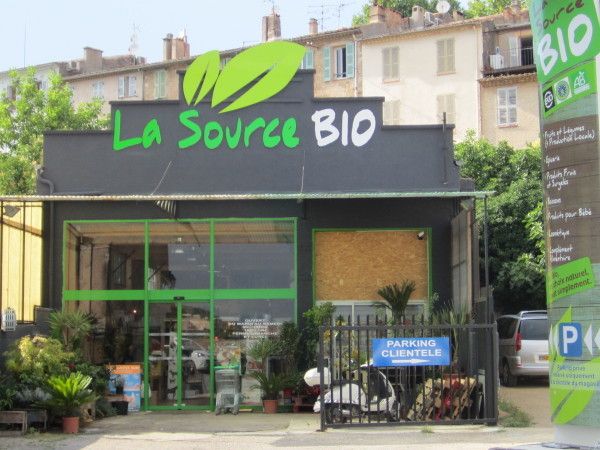 La SOURCE BIO - Situé à Lorgues, 13, av de Toulon, "La Source Bio" est ...