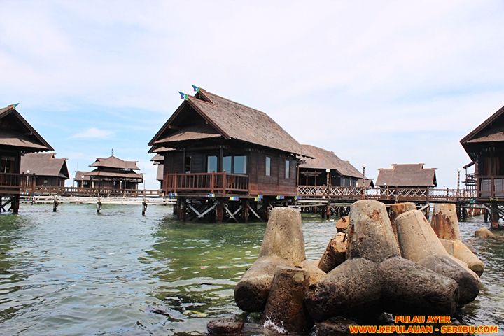 Floating Cottage Pulau Ayer Resort 2020 | Kepulauan Seribu Jakarta ...