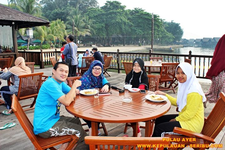 Floating Cottage Pulau Ayer Resort 2020 | Kepulauan Seribu Jakarta ...