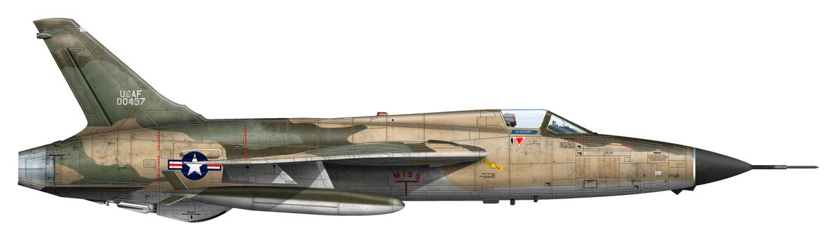 F-105 - PROFILES AND MODELS