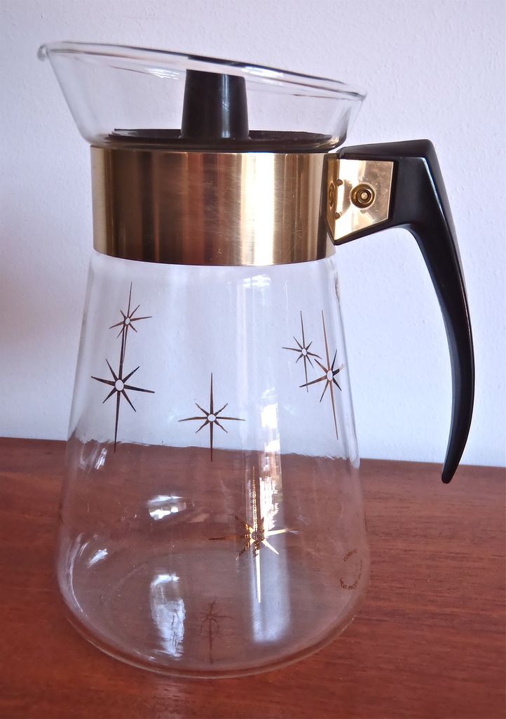 Vintage et rétro : 3 cafetières en verre "Pyrex" ! - French Mid Mod Fan