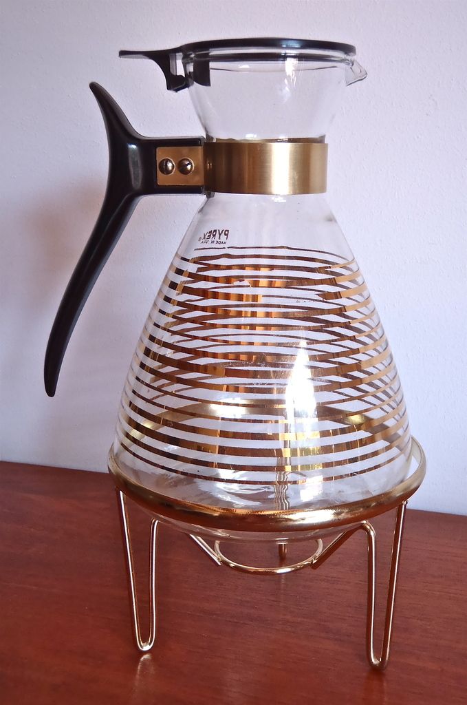 Vintage et rétro : 3 cafetières en verre "Pyrex" ! - French Mid Mod Fan