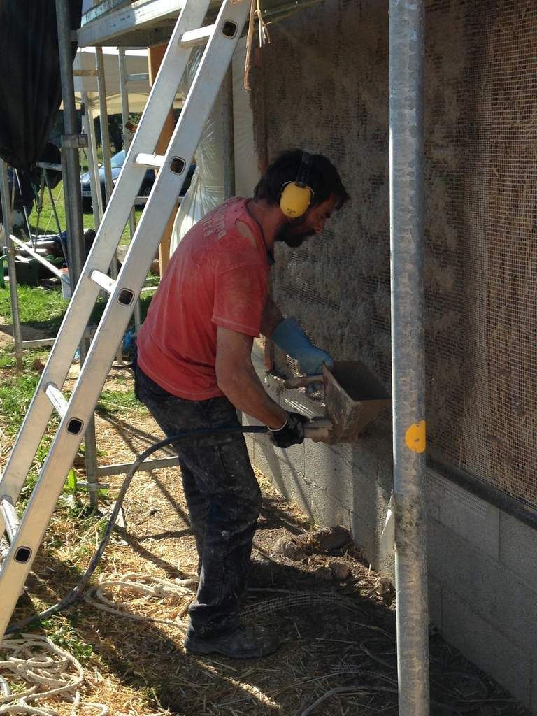 Les enduits - Une maison paille à Lomontot