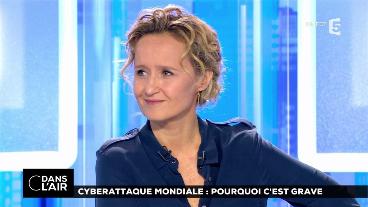 Caroline Roux C Dans l'Air France 5 le 28.06.2017 - Les Caps de TomA