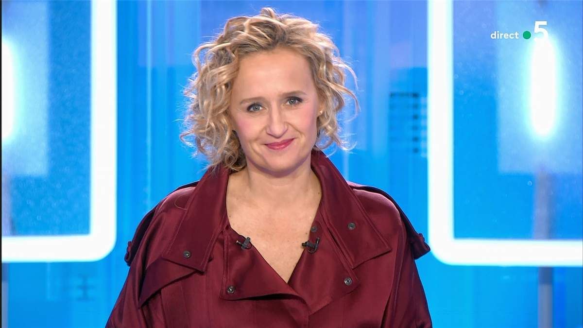 Caroline Roux C Dans l'Air France 5 le 12.12.2018 - Les Caps de TomA