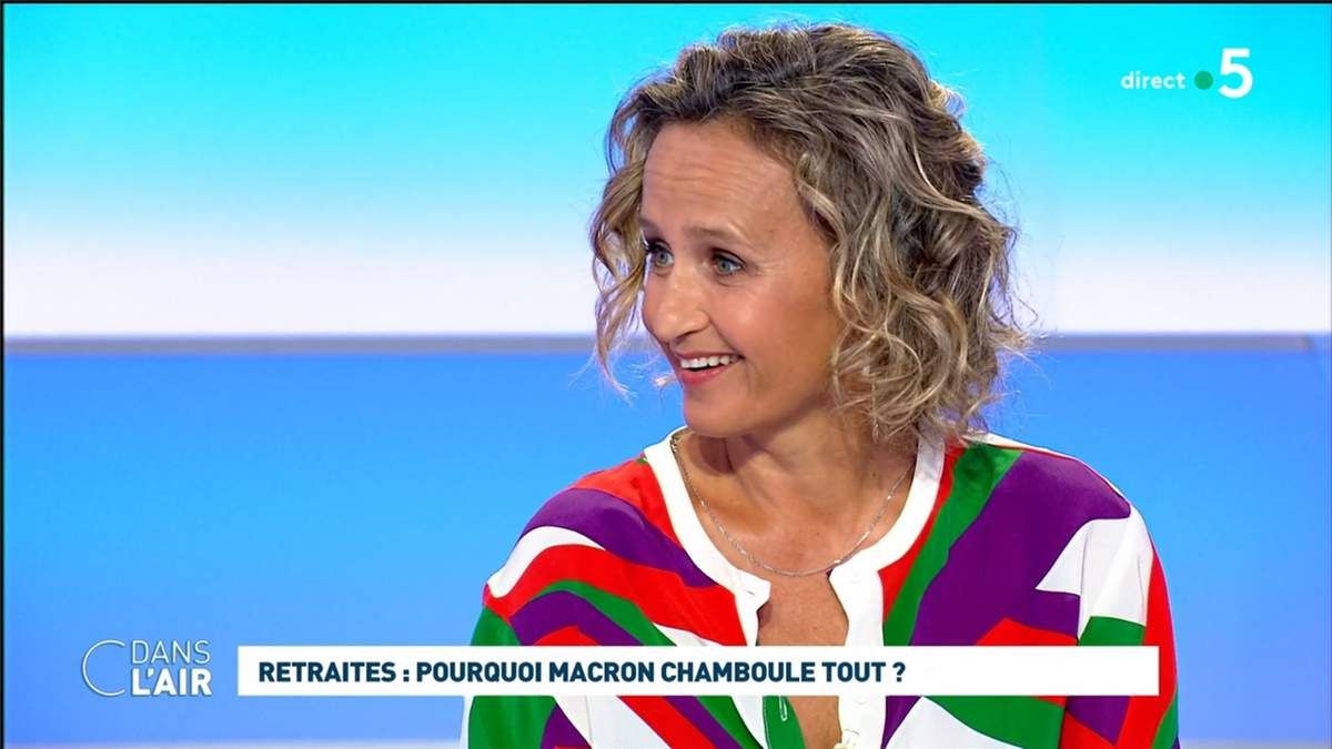 Caroline Roux C Dans l'Air France 5 le 27.08.2019 - Les Caps de TomA