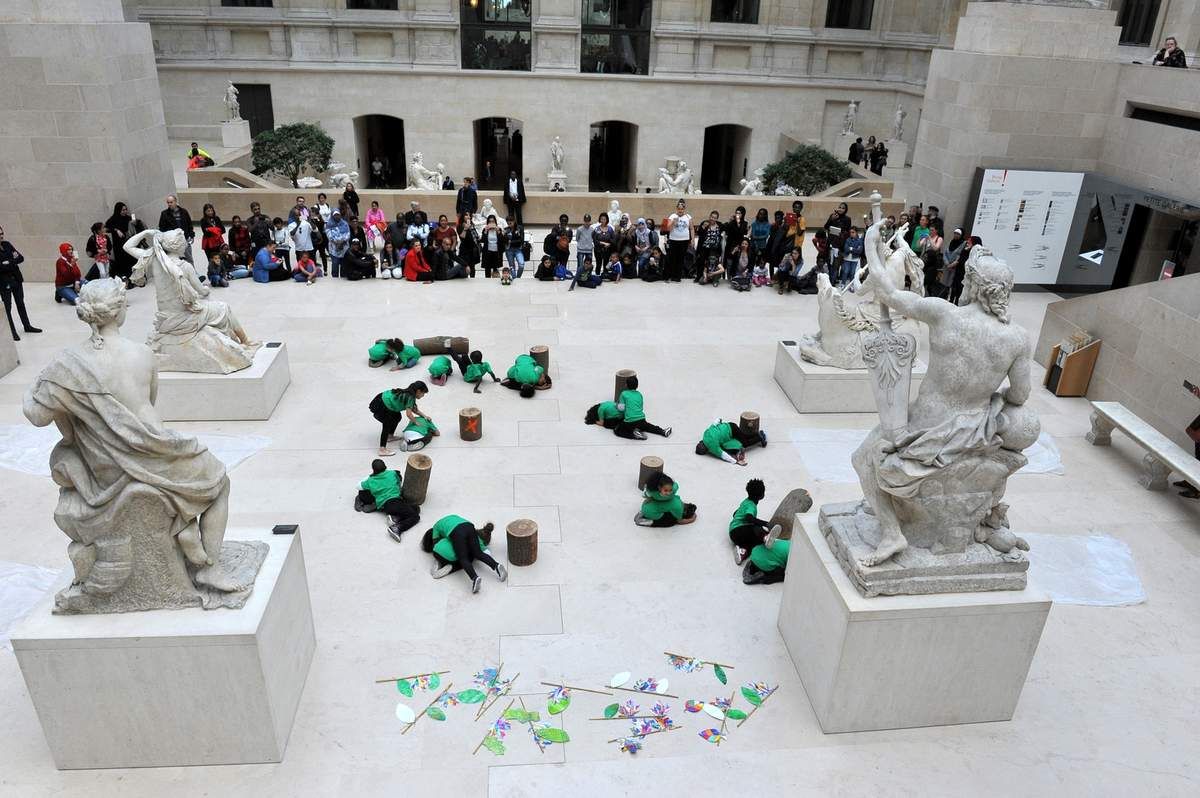Daphné danse sa métamorphose au musée du Louvre - Le blog de la classe ...