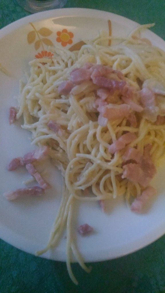 Pâtes à la carbonara façons maison - Cuisine pour débutants