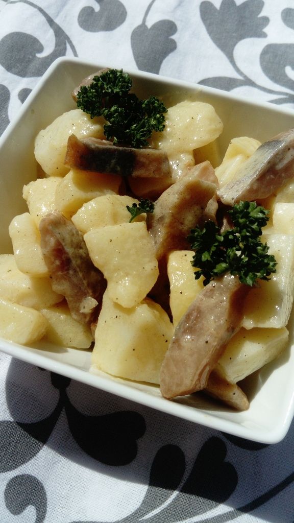 Salade de Pomme de Terre au Harengs - La Marmite de Montrichet