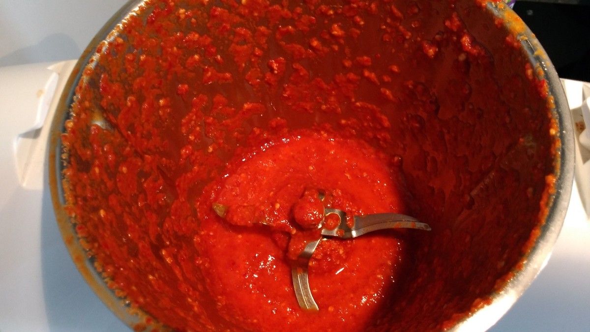 purée de piment oiseau au thermomix - Valerie vous reçoit dans sa cuisine
