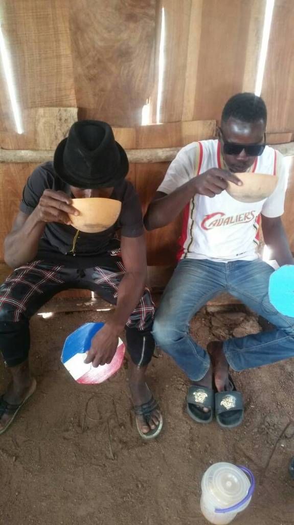 Le "Tchoukoutou" : une boisson locale par excellence . - Différence ...