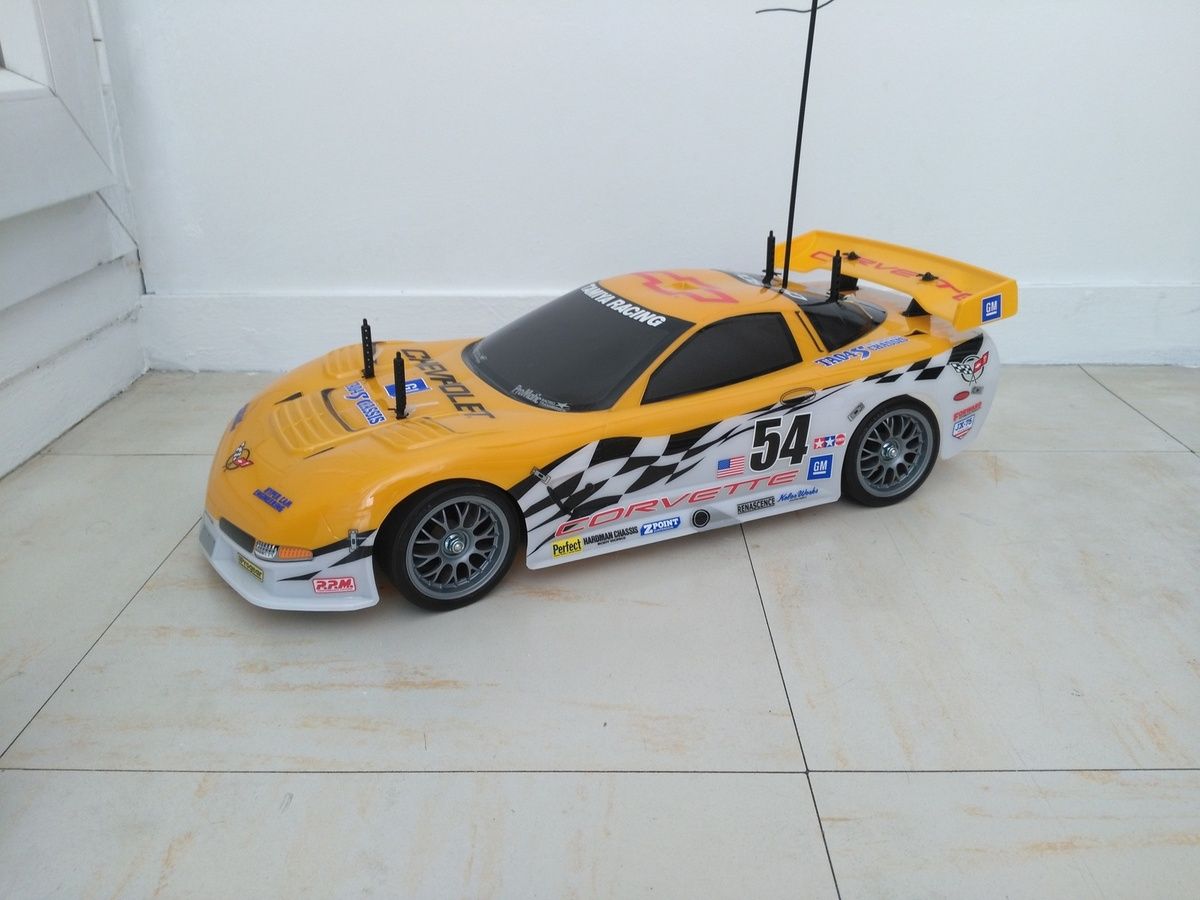 La TAMIYA Corvette C5R - RC MODEL STORY