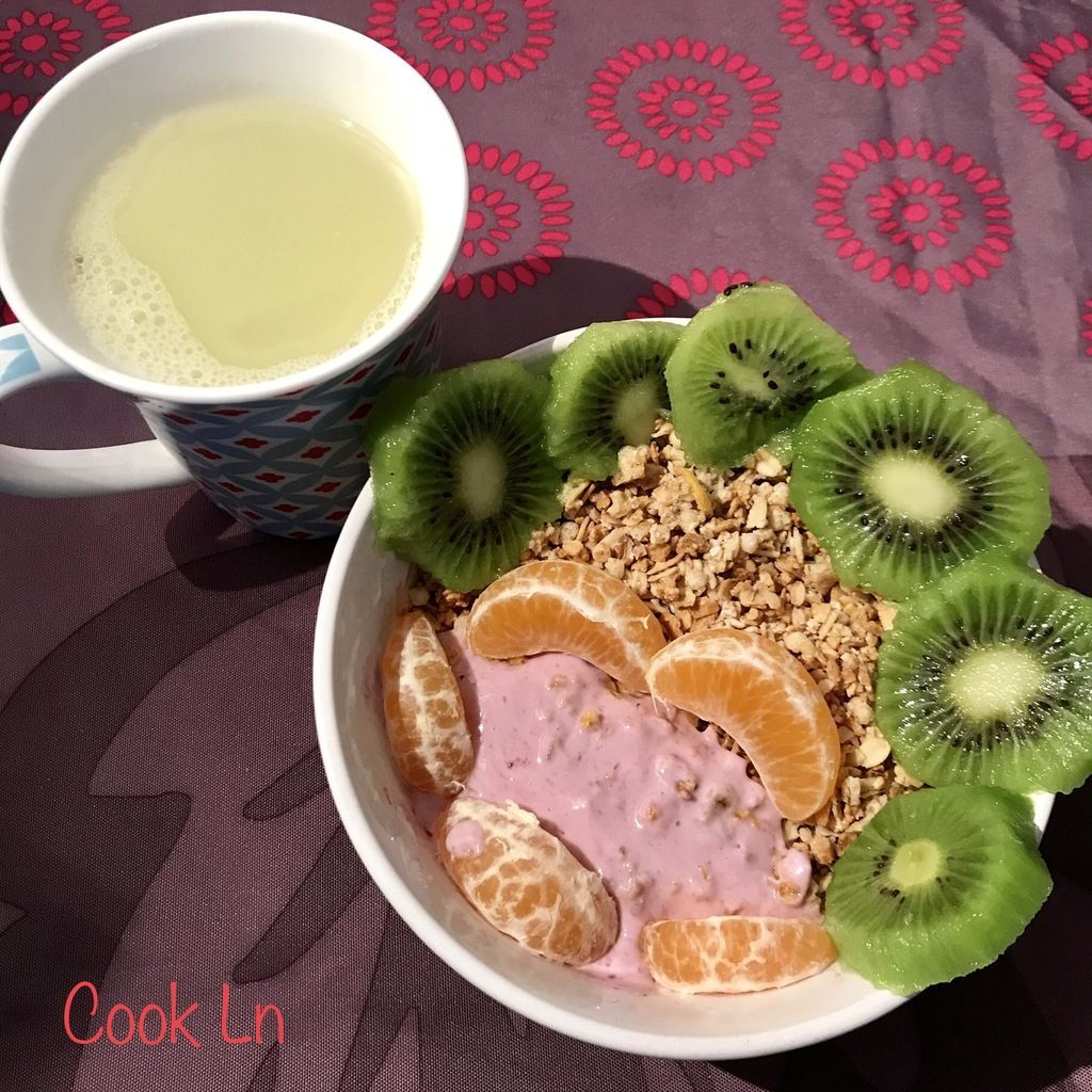 Fromage blanc, Muesli...Mon p'tit dèj' (presque) préféré !!! - Cook Ln