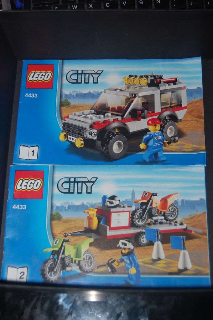 LEGO City 4433 Le transporteur de moto tout terrain - la-caverne-d-ali ...