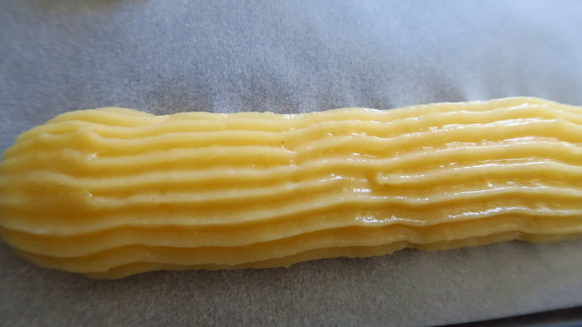 Eclair sésame noir - Sysypastries