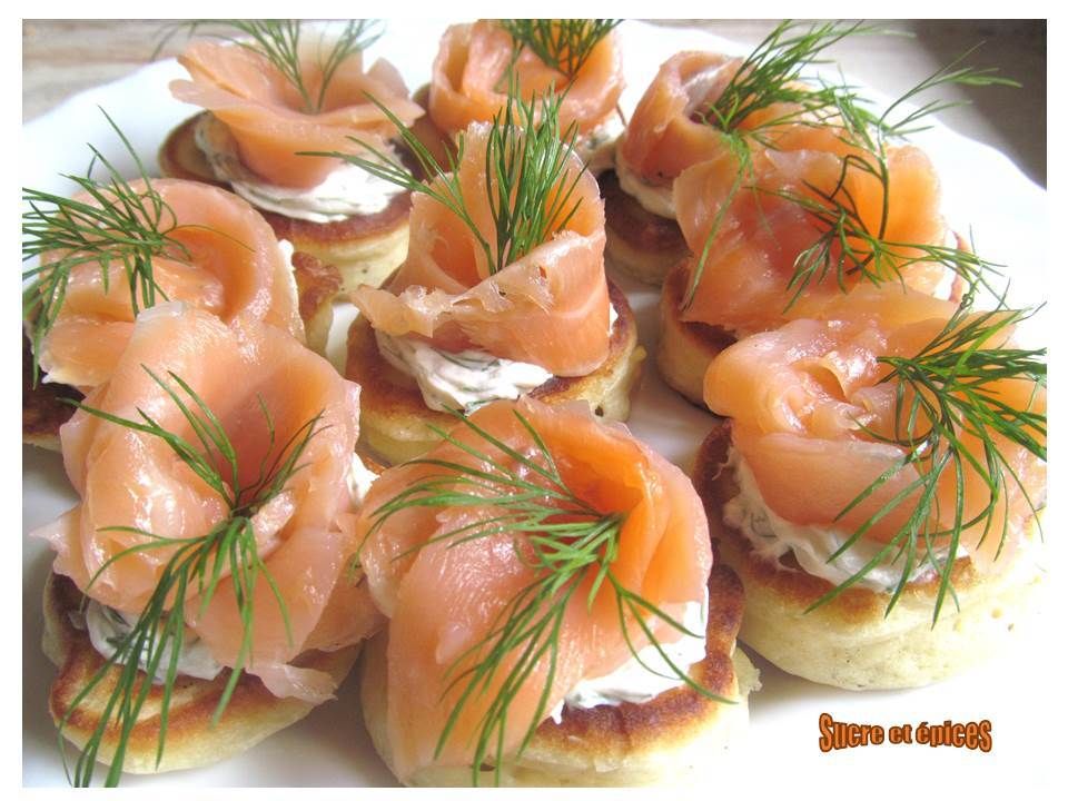 Blinis Au Saumon Fumé Et Au Saint Môret
