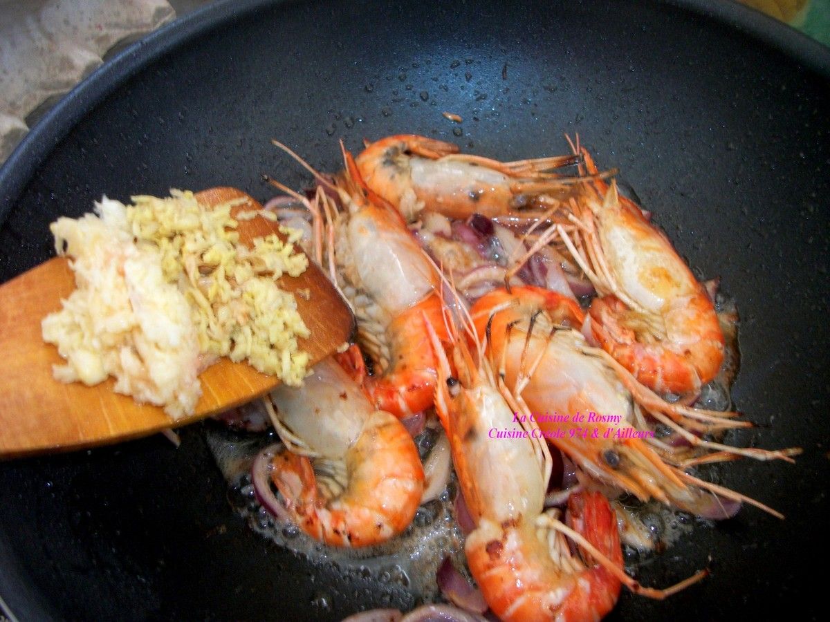 CARRY CAMARONS de RIVIÈRE au GINGEMBRE - La Cuisine Réunionnaise & d ...