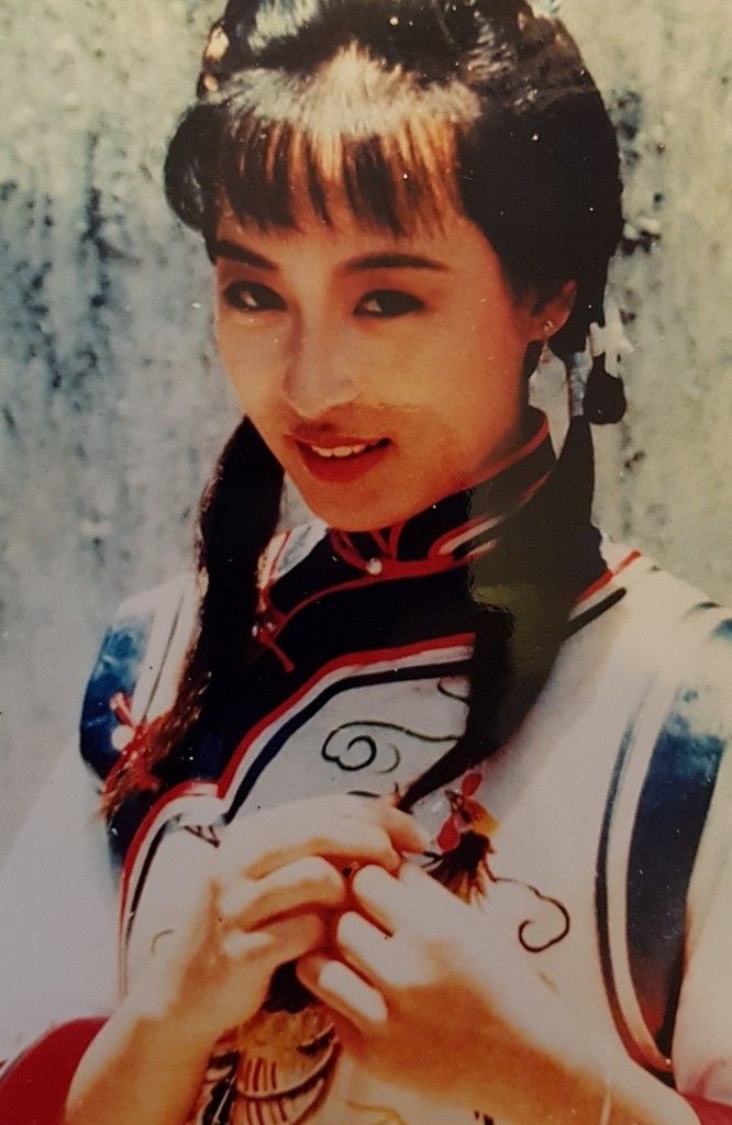 Kitty Lai Hong Kong actress sword wuxia 80's TVB series pictures - Go ...