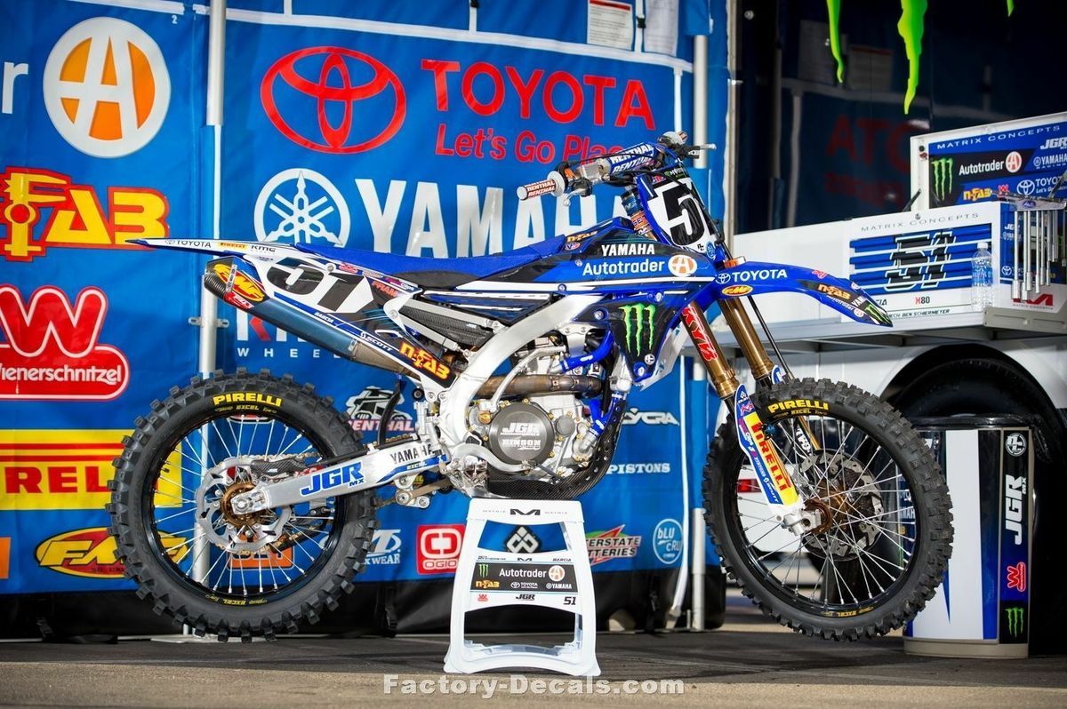 Add Personal Touch to Motorcycle with Yamaha Justin Barcia JGR Graphics ...