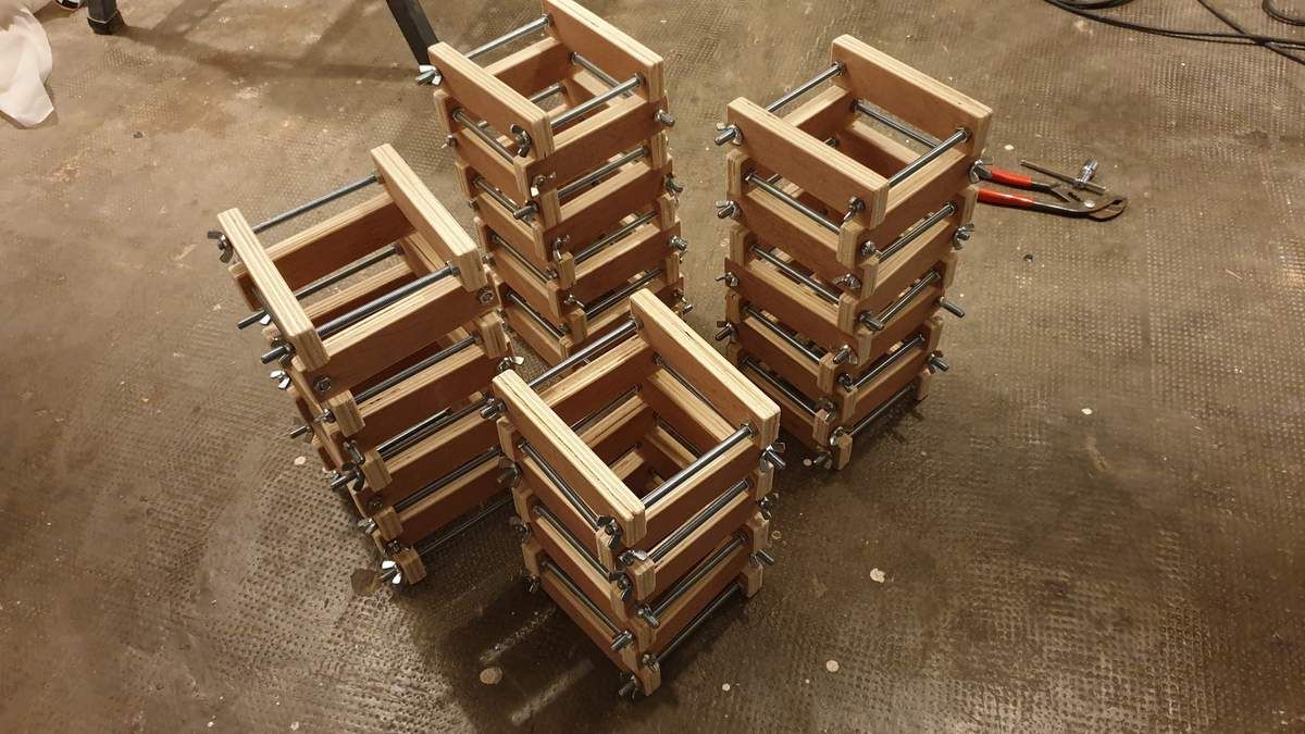 Le mât (3) : dispositif de serrage - Les secrets de la Licorne