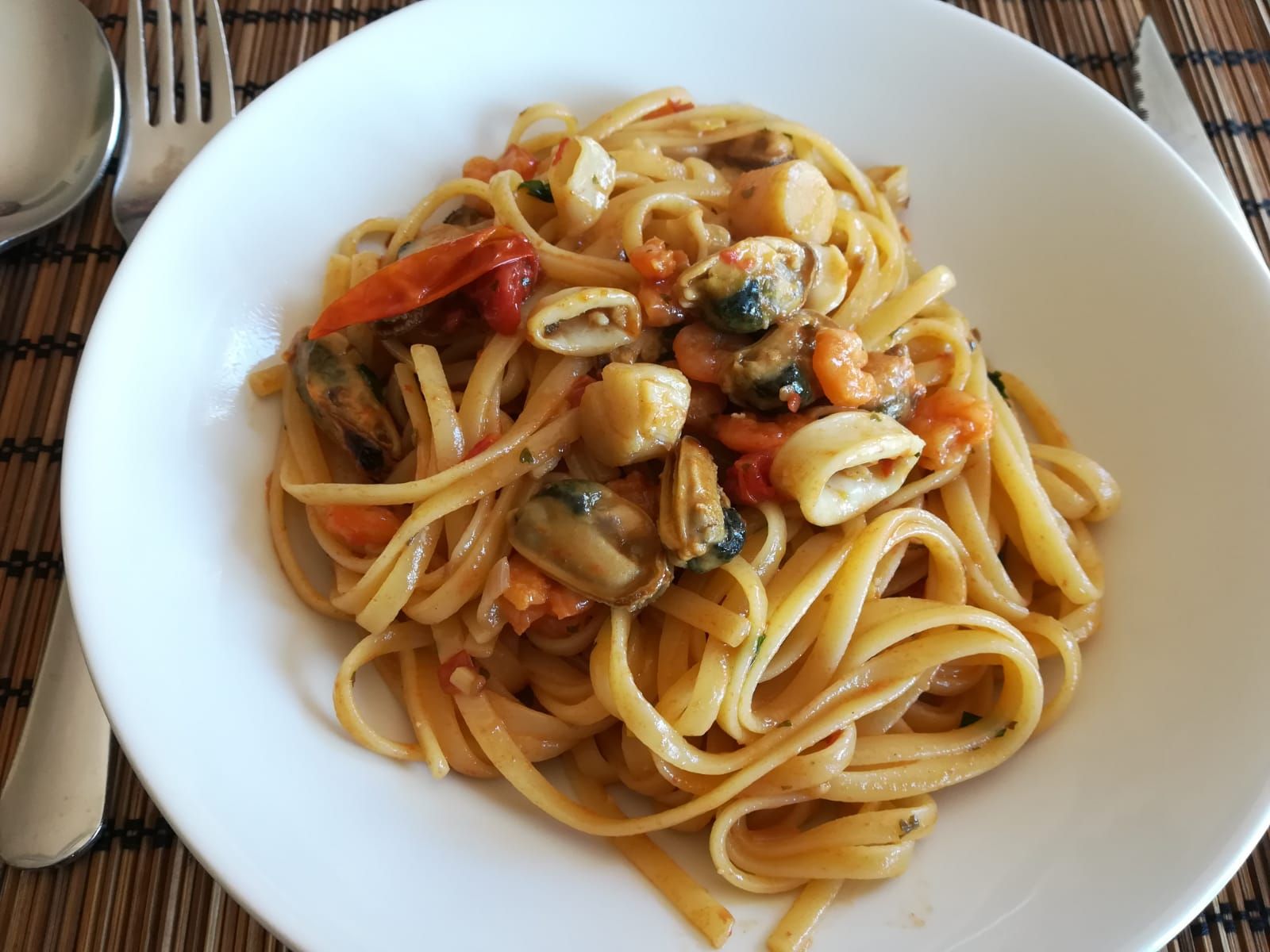 Linguine frutti di mare - Cuisine bon marché et souvenirs d'enfance