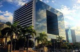 INFLUENCIA DE LA ARQUITECTURA MODERNA NORTEAMERICANA Y EUROPE, EN LA ...